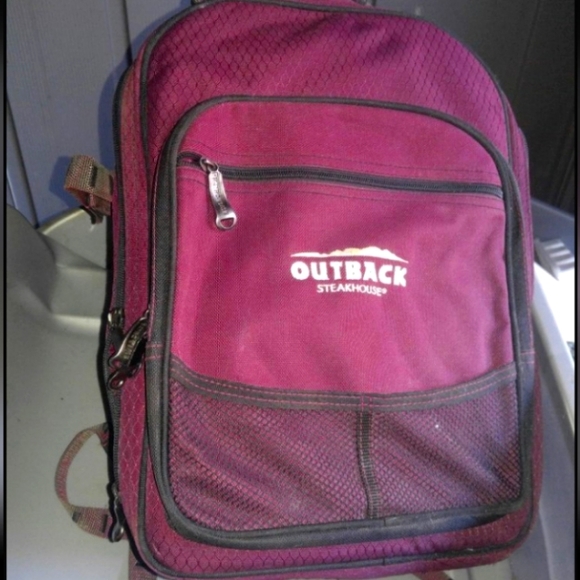 Dining | Outback Steakhouse Picnic Set | Poshmark